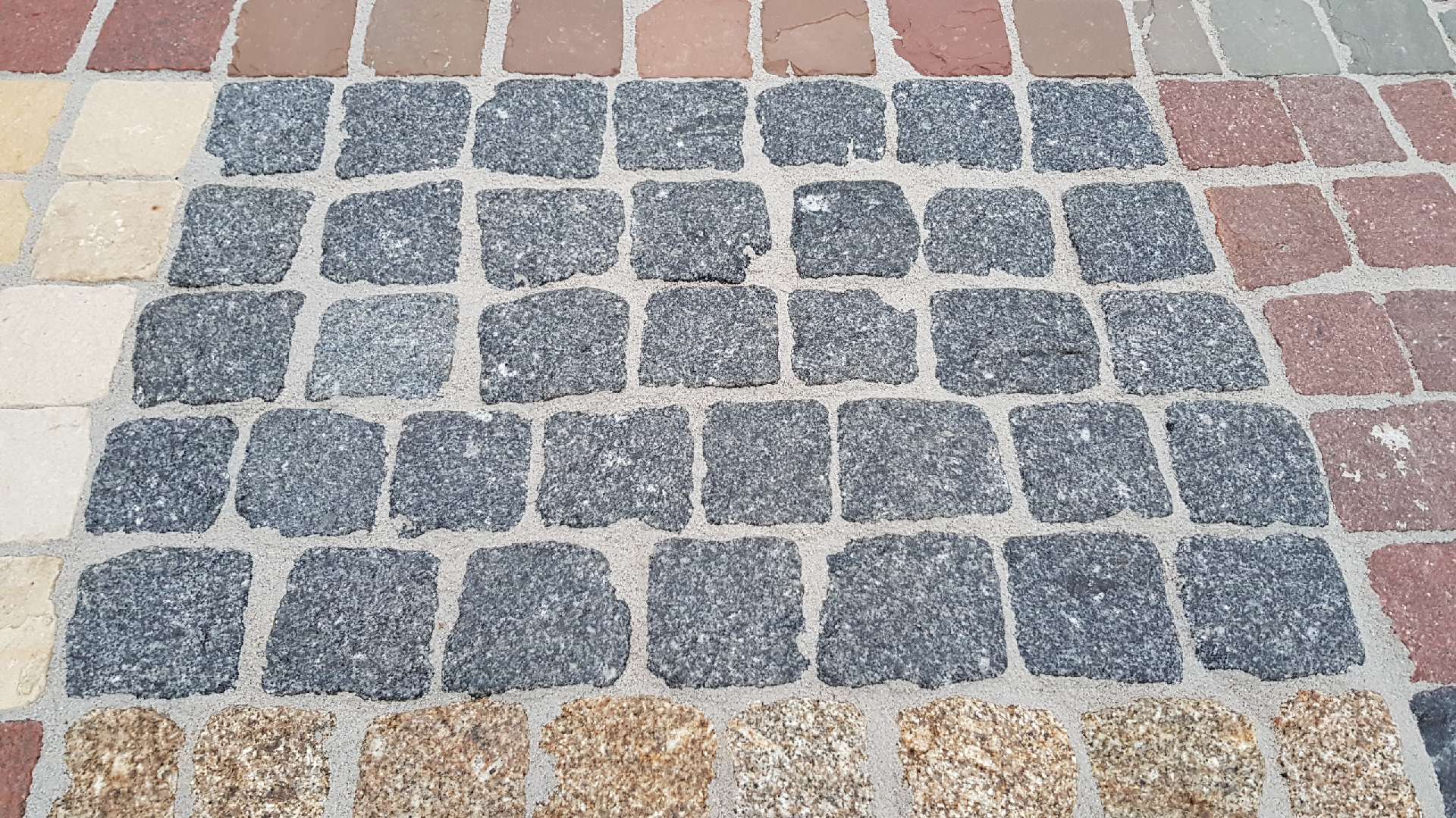 Pflaster aus Naturstein - Pflastersteine günstiger kaufen ab Hamburg ...